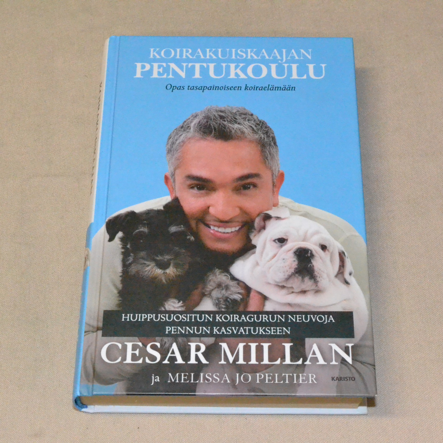 Cesar Millan Koirakuiskaajan pentukoulu