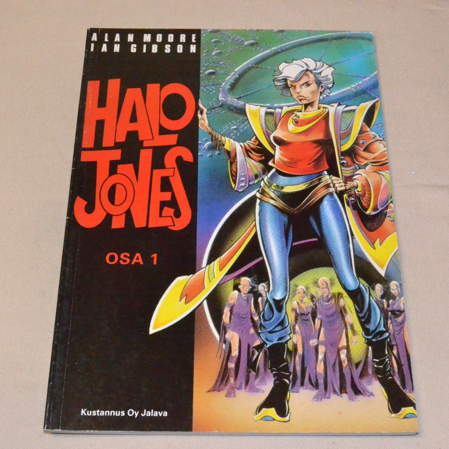 Halo Jones osa 1
