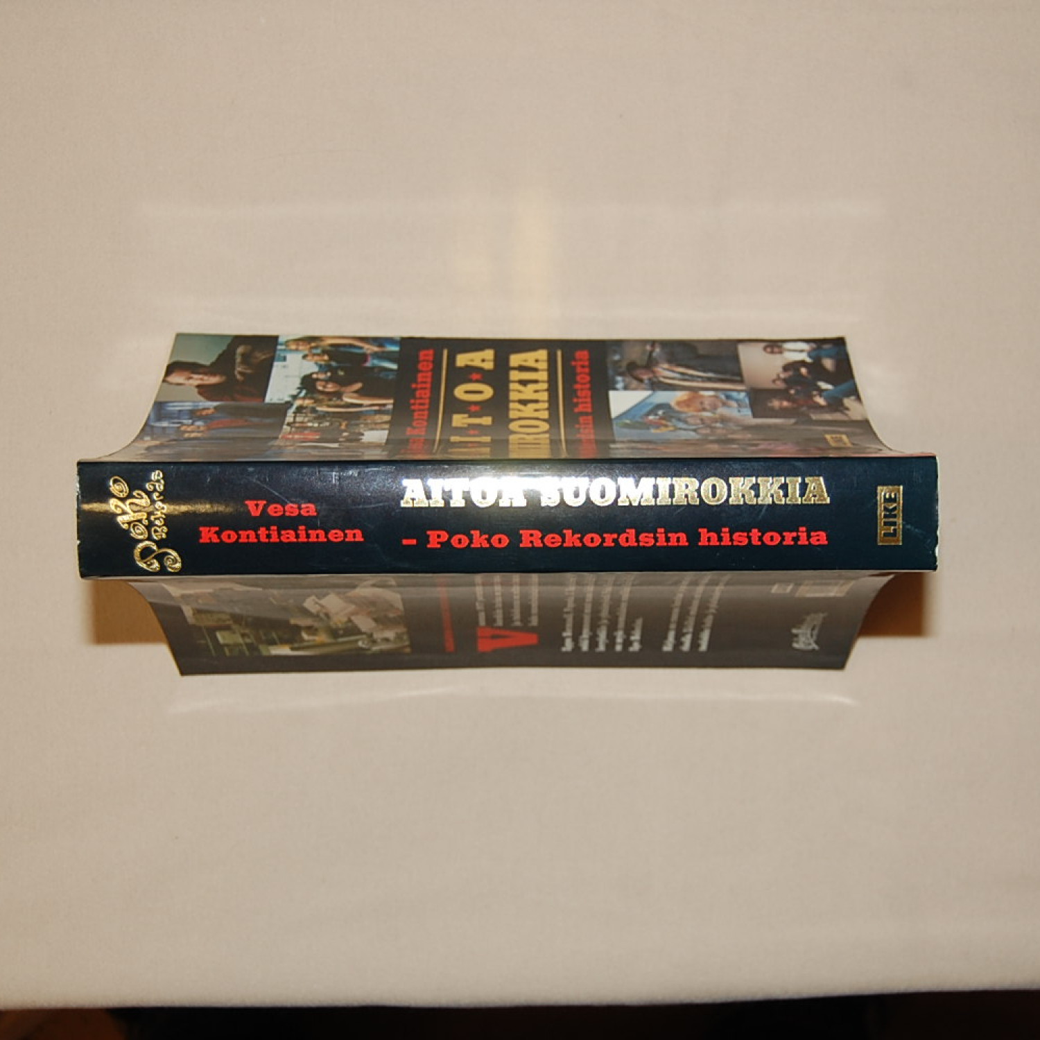 Vesa Kontiainen Aitoa suomirokkia - Poko Rekordsin historia