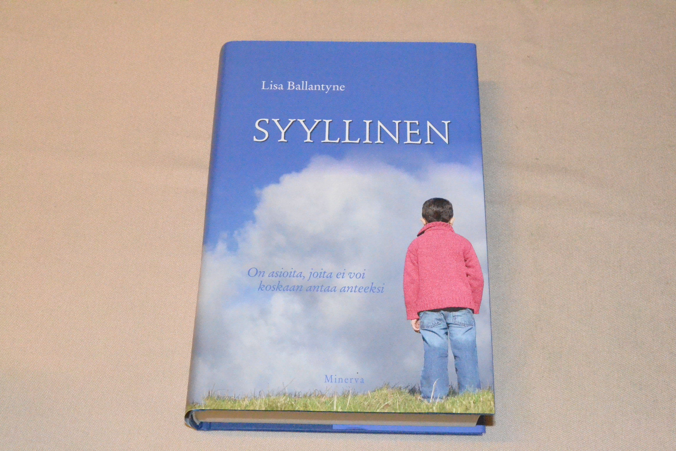 Lisa Ballantyne Syyllinen