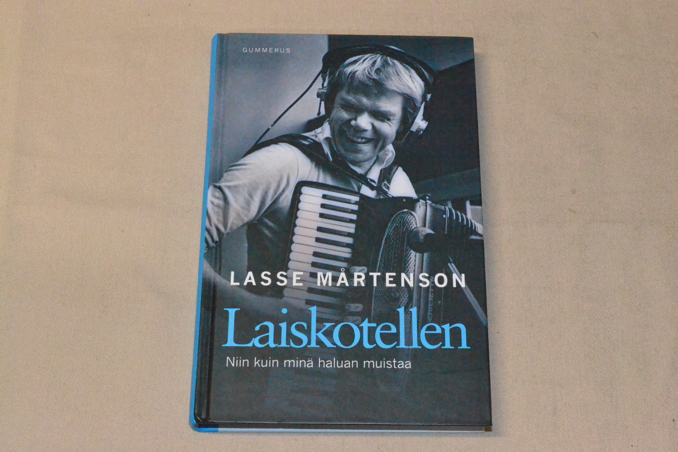 Lasse Mårtenson Laiskotellen - Niin kuin minä haluan muistaa