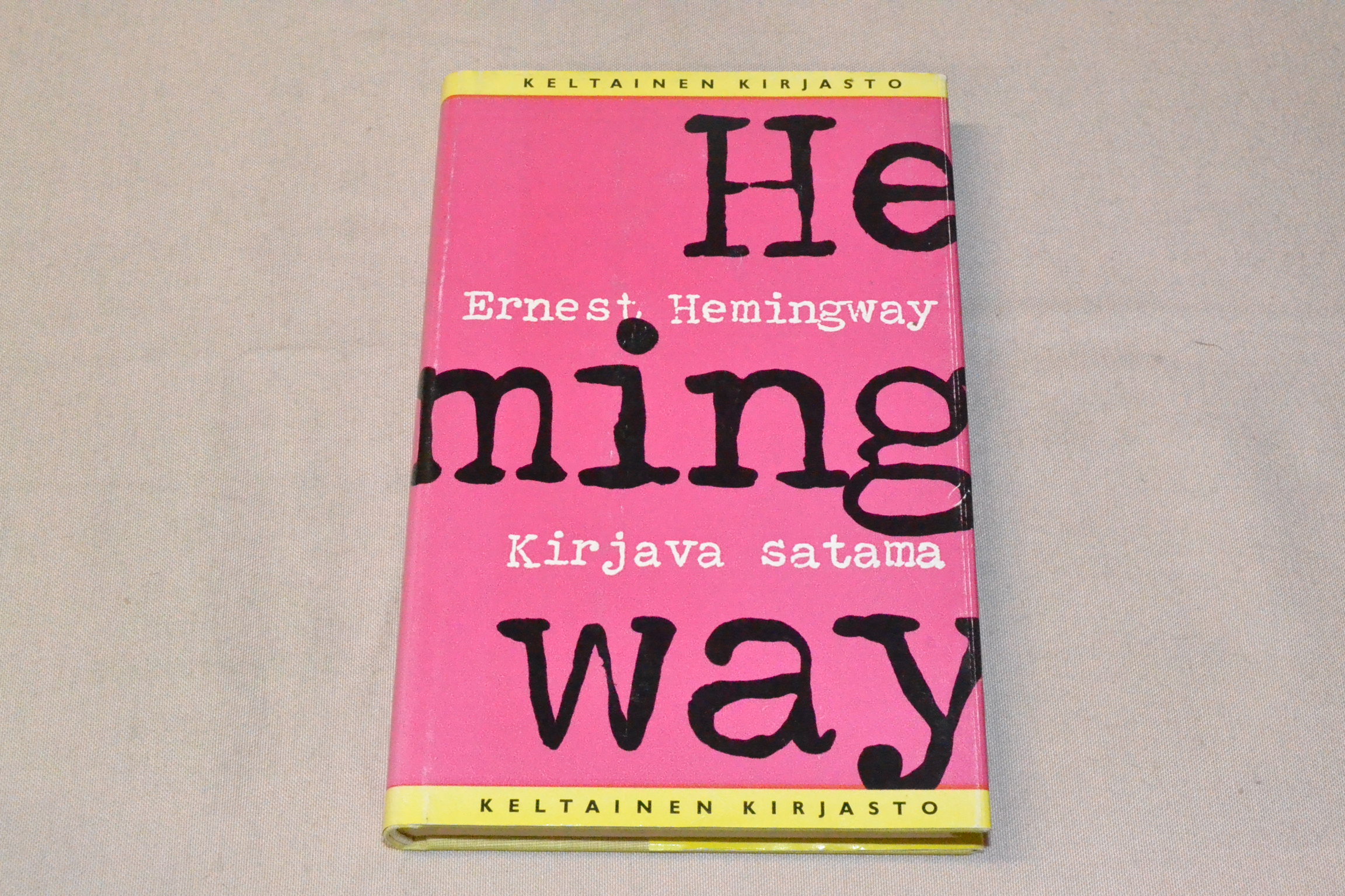 Ernest Hemingway Kirjava satama